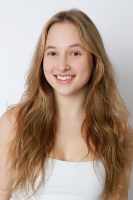 Commercial Modelling Agencies In London | Hire Male & Female Models