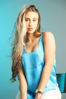 Commercial Modelling Agencies In London | Hire Male & Female Models